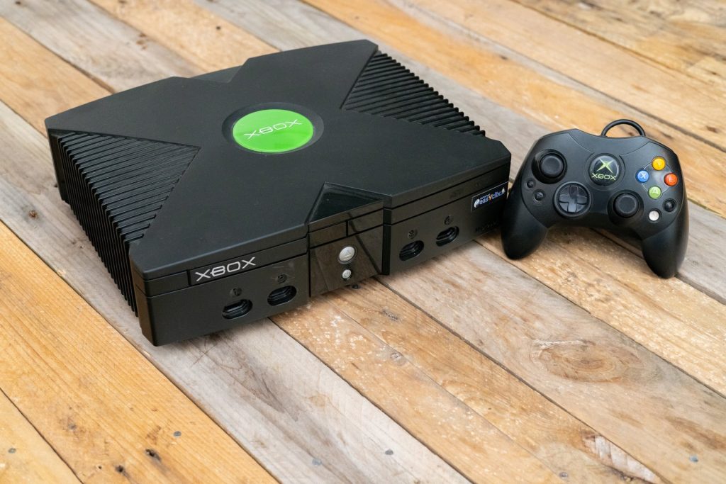 Xbox de 2001 à 2005 : la Xbox noire standard - 24M d'ex